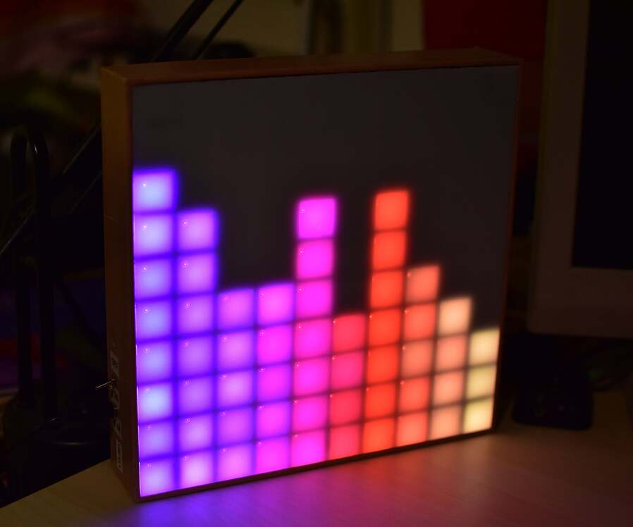 FHT Audio Spectrum Analyzer And Fastled Color Palette Help LEDs And