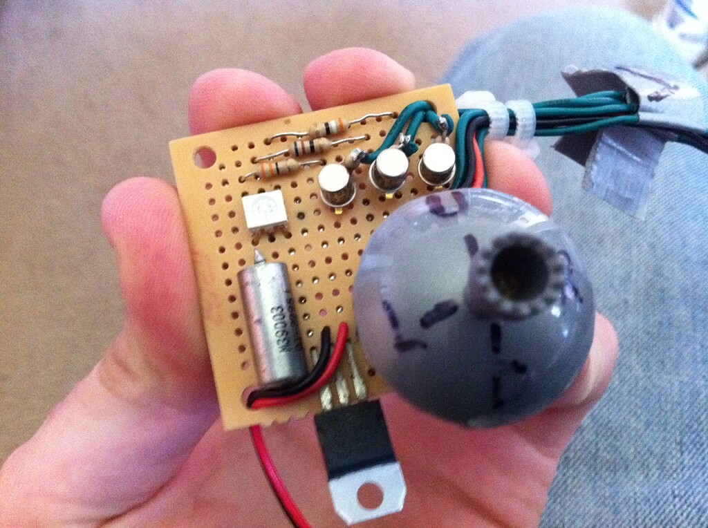 First Project: RGB LED Mixer using 2-axis joystick - LEDs and ...