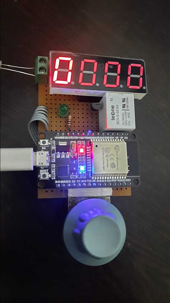 4 Digit Led 7 Segment Display Low Brightness When Interfaced With Esp32 Wroom Programming