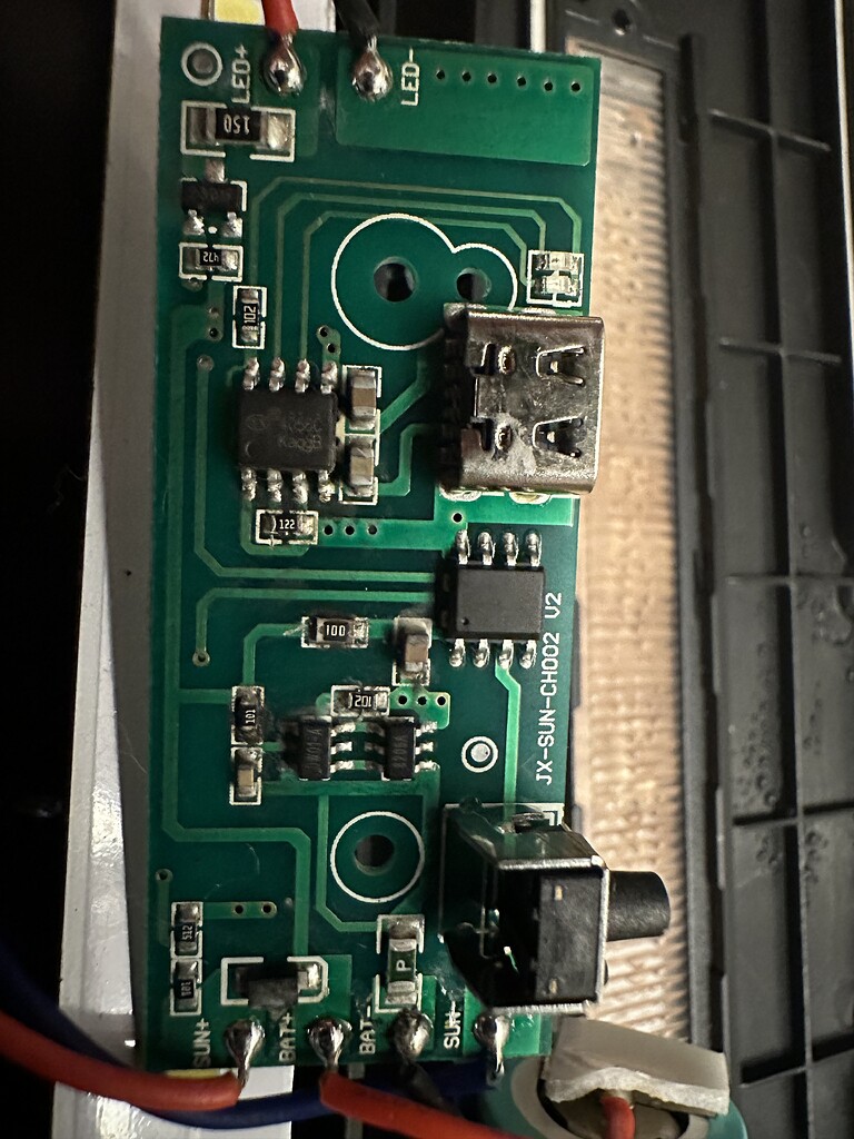 Solar light hack - Device Hacking - Arduino Forum