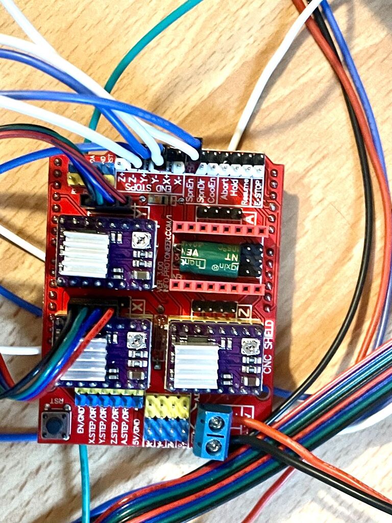 Stepper motor without torque, voltage drop or DIR short issue? Arduino UNO + CNC shield ...