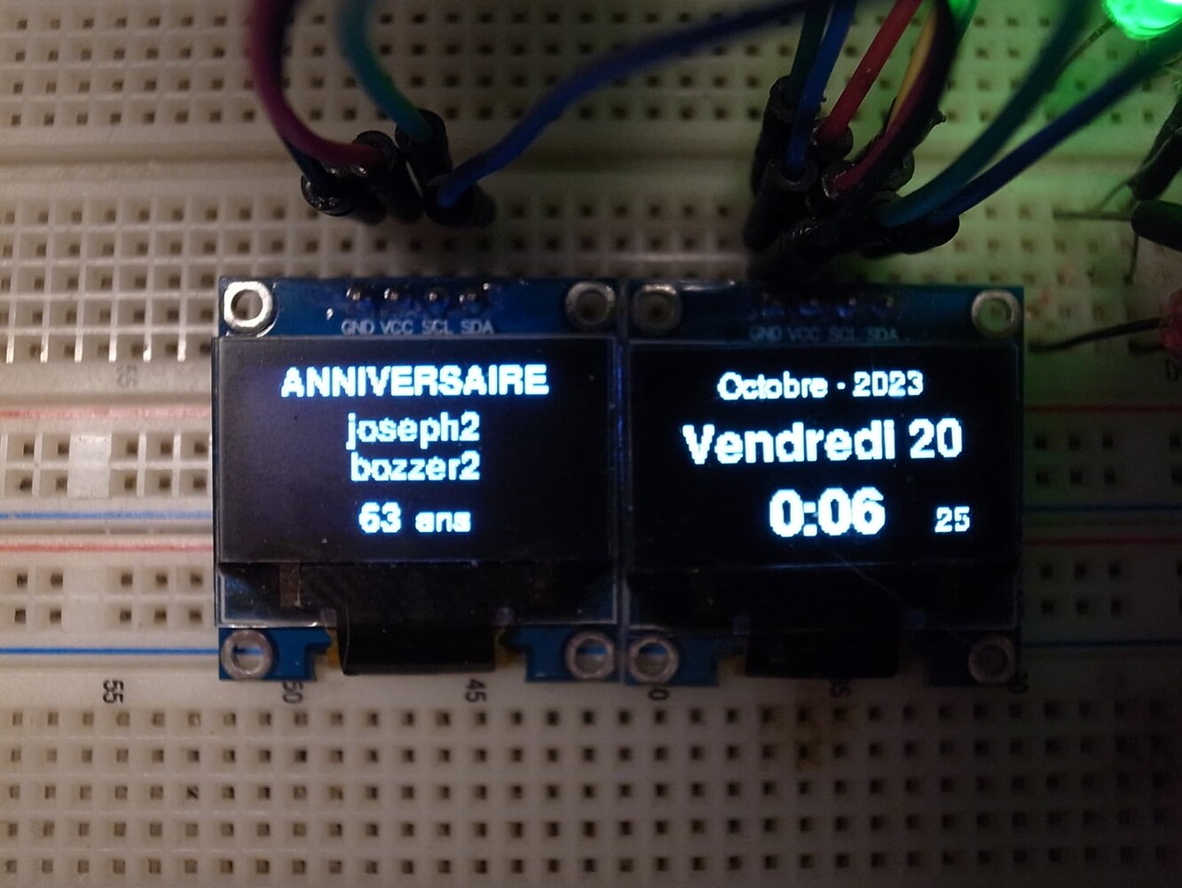 TUTO : Utilisation de 2 ecrans oled sur la même ligne I2ccrans ...