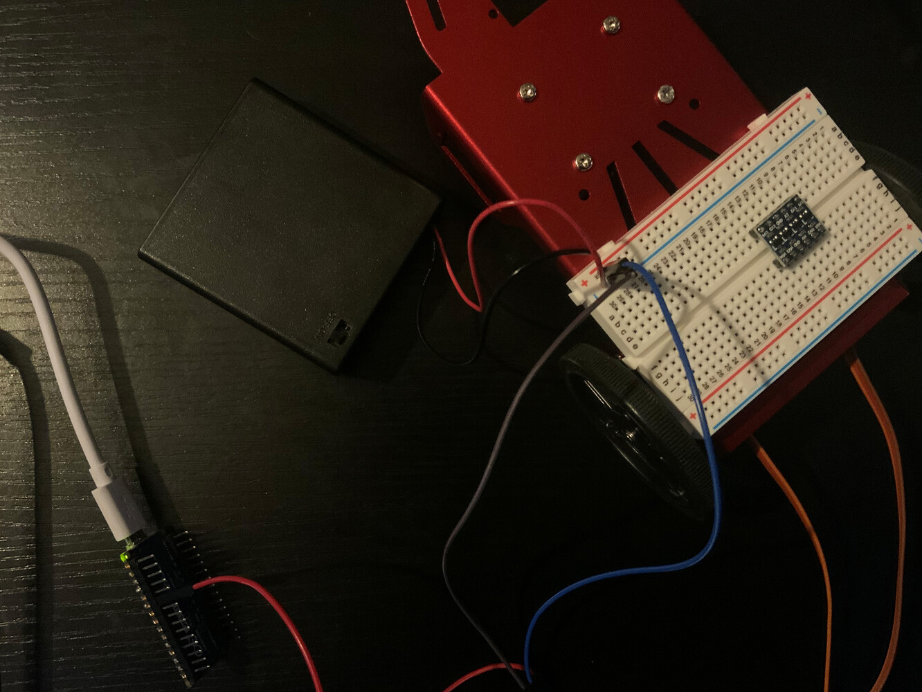 Having trouble running a 360 fs90r servo - Motors, Mechanics, Power and CNC - Arduino Forum