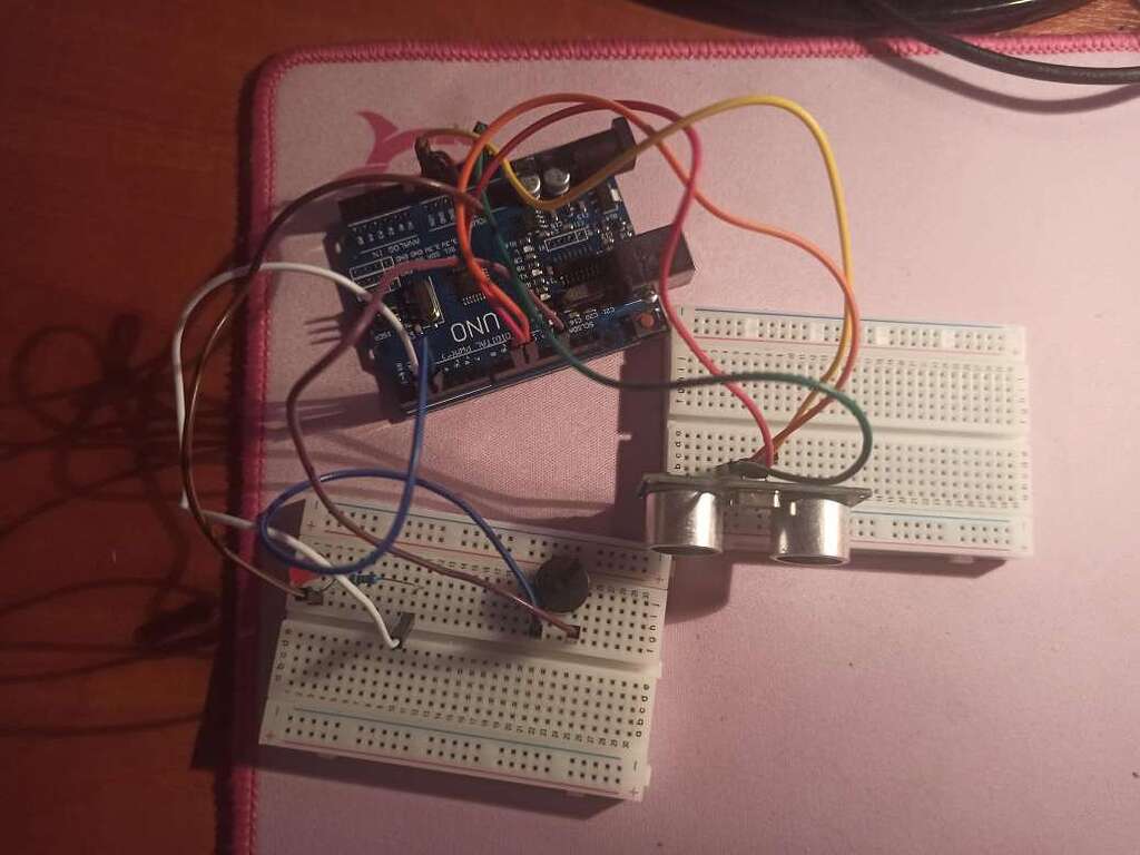 Is my ultrasonic sensor brocken? - Sensors - Arduino Forum