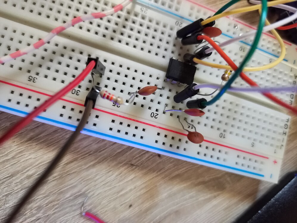 MSGEQ7 problem [SOLVED] - Audio - Arduino Forum
