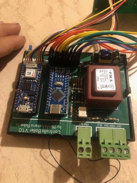 Arduino nano iot 33 si brucia inspiegabilmente - Hardware - Arduino Forum