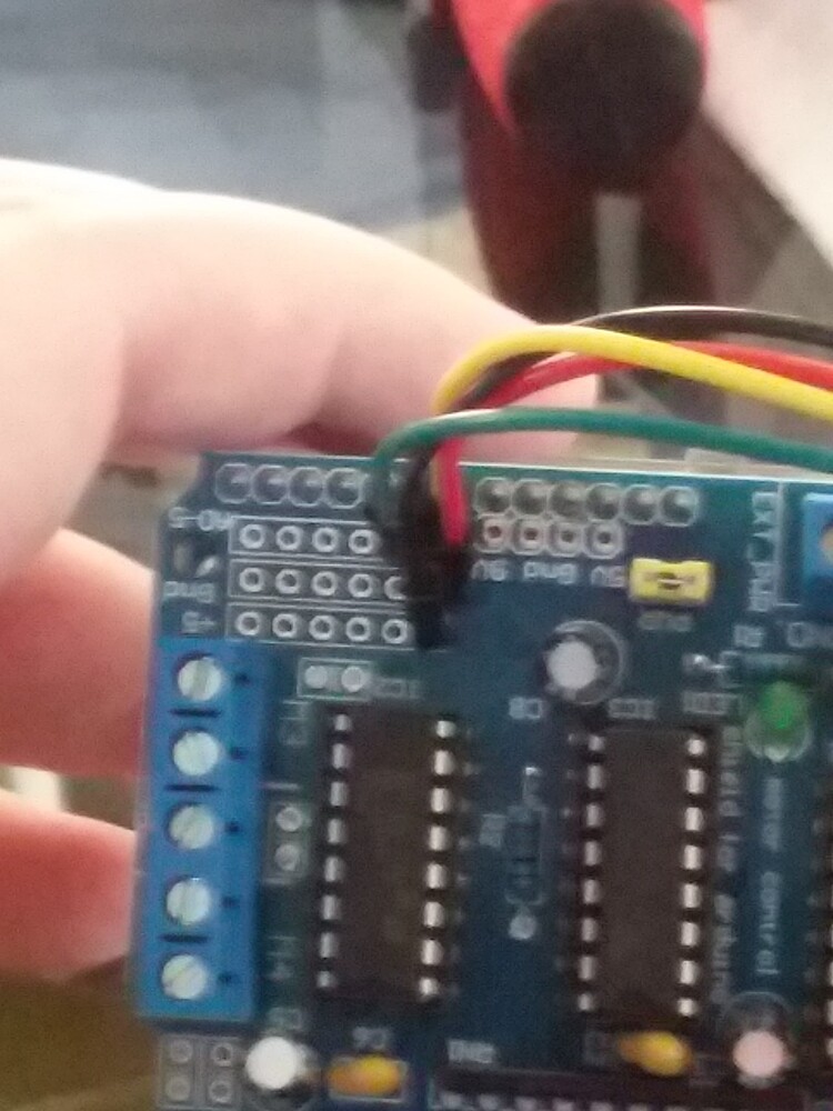 Servo won't respond with ultrasonic sensor - General Guidance - Arduino Forum