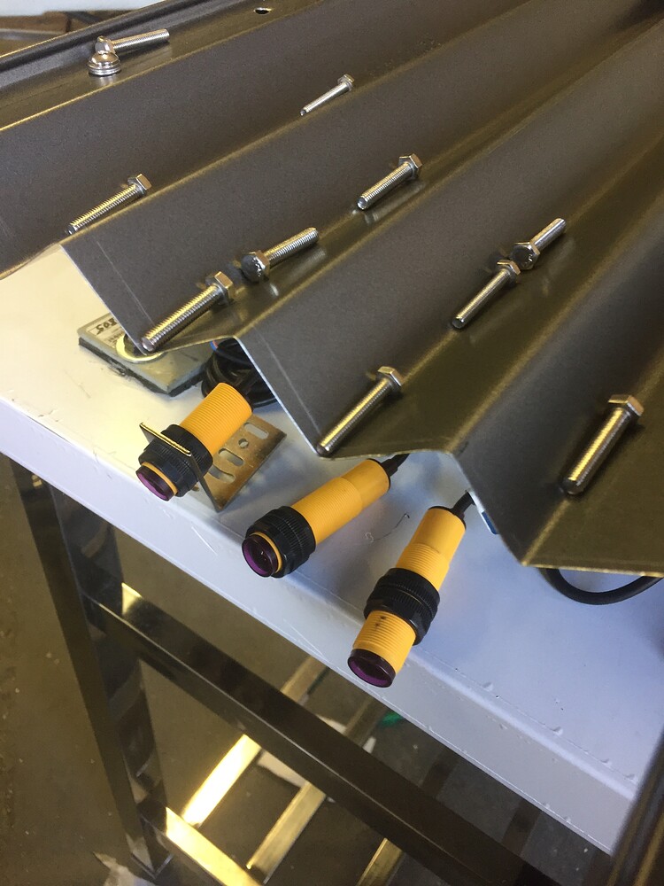 SIMULTANEOUS MULTI SENSOR COUNTER PROGRAMMING HELP - Programming - Arduino Forum