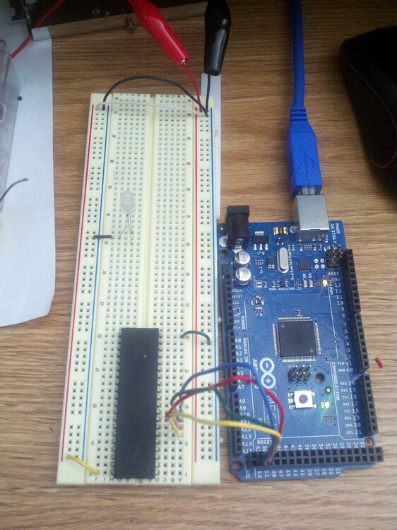 [SOLVED] ArduinoISP programming Atmega8515 on breadboard - 3rd Party Boards - Arduino Forum