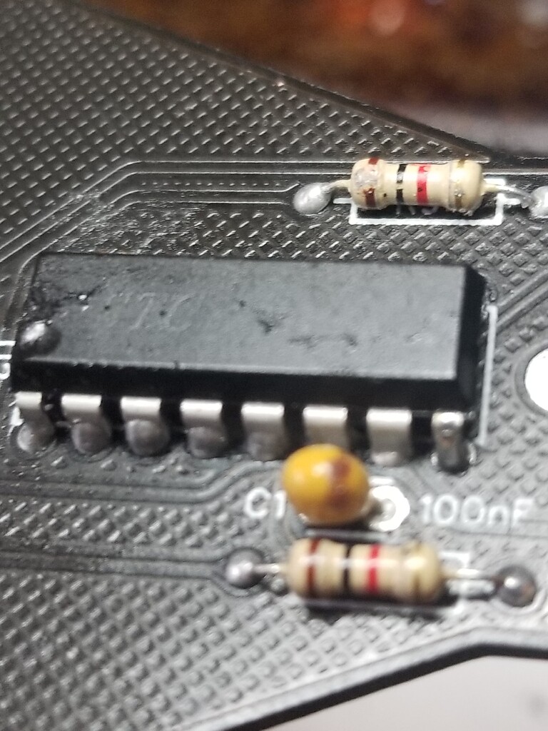 Did i brick this IC? - General Electronics - Arduino Forum