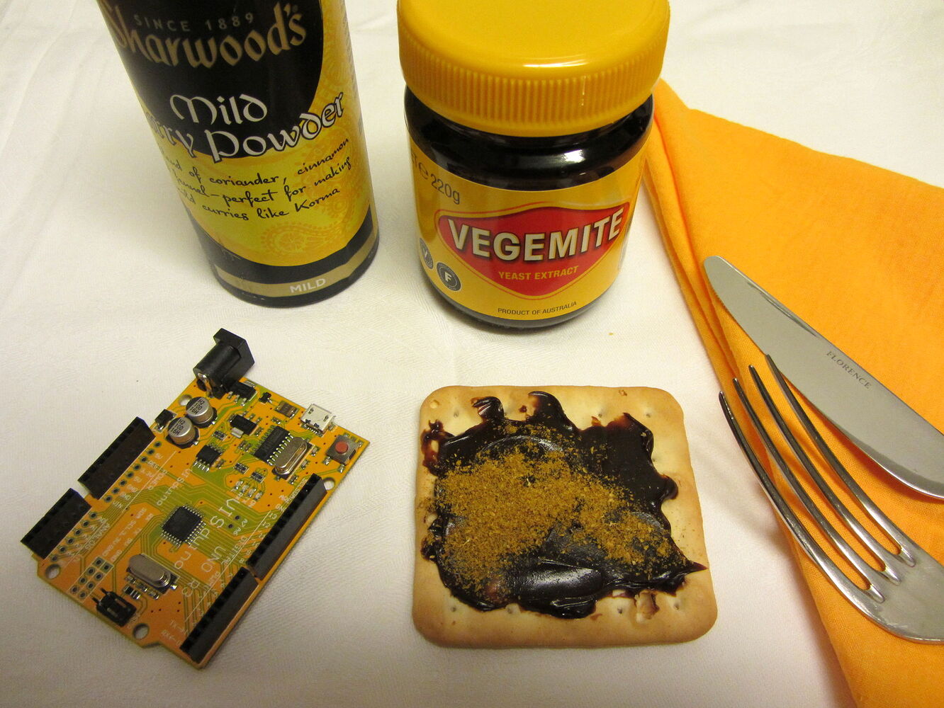 [Review] The cheapest Arduino Uno R3 compatible: VISduino - Bar Sport ...