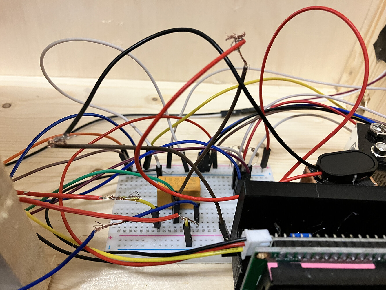 Why does my Arduino sometimes glitch up? - 3rd Party Boards - Arduino Forum