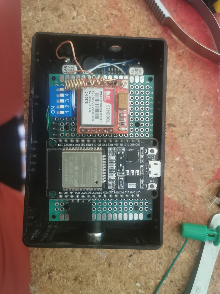 Sim800l not working on perfboard [SOLVED] - General Guidance - Arduino Forum