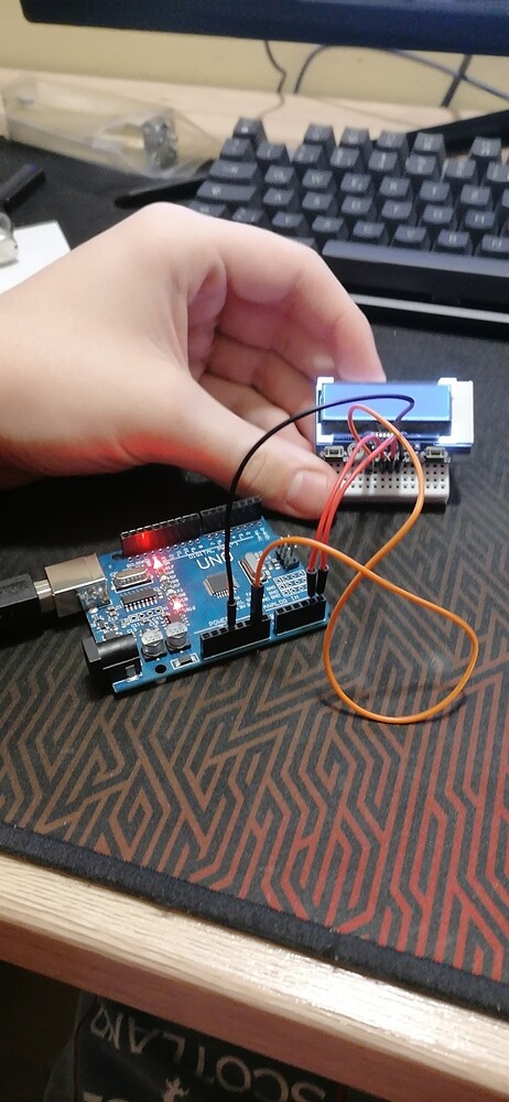 Need help identifying display - Displays - Arduino Forum