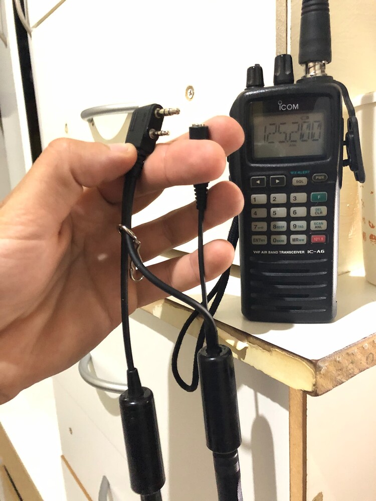 Control of lights of a private aerodrome by means of vhf y rele - Home ...