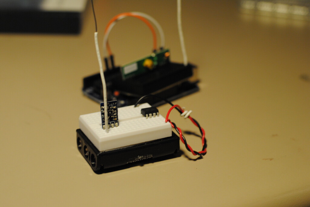 Communicating between the Arduino UNO and the Attiny85 using an RX link. - Networking, Protocols ...