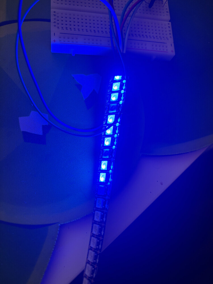 Problems with WS2812B led stripe - LEDs and Multiplexing - Arduino Forum