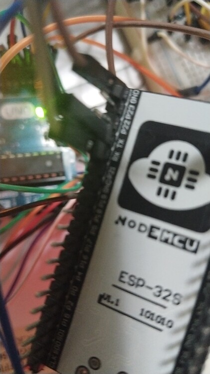 UART Connection with ESP32 and Arduino Uno R3 - General Guidance - Arduino Forum