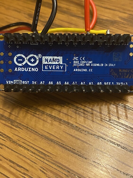 Servo Controlled by Switch (solved) - Robotics - Arduino Forum