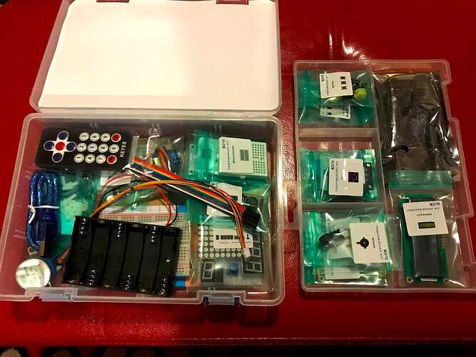 Vendo kit Arduino UNO Study Kit - Generale - Arduino Forum