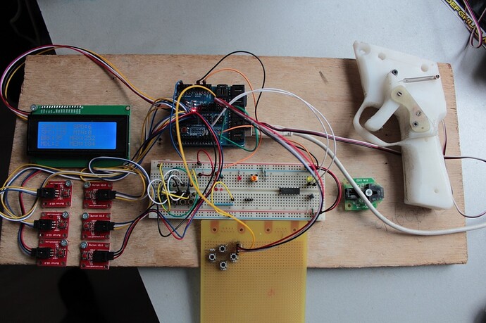 Slotcar speed controller with display and electronic memory project ...