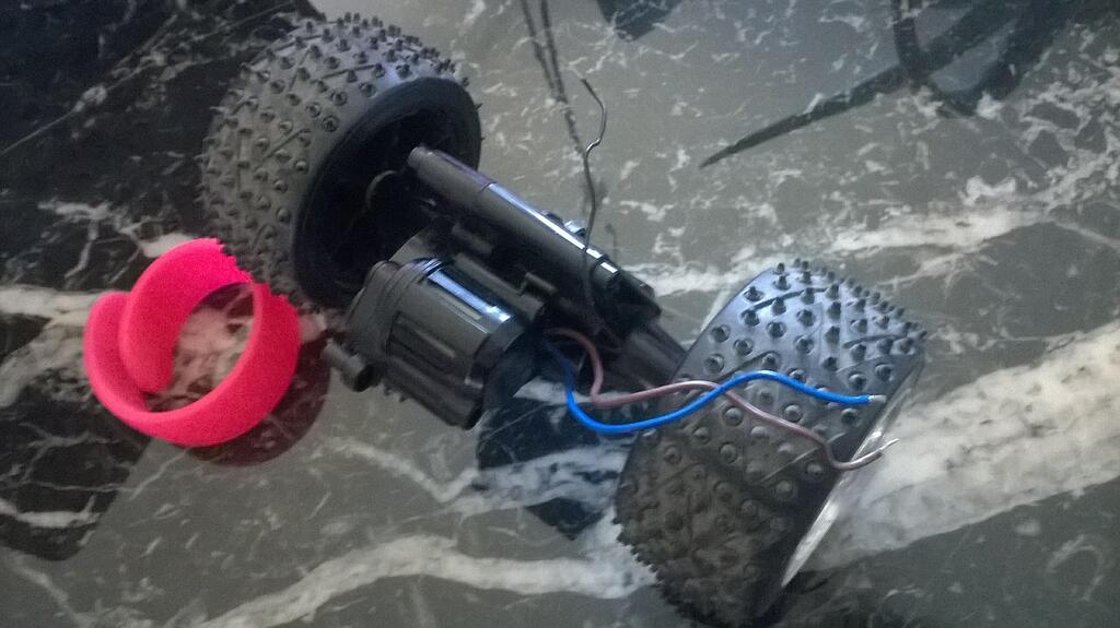 Come collegare ad Arduino un motorino DC di una macchina RC Gig-Nikko - Hardware - Arduino Forum