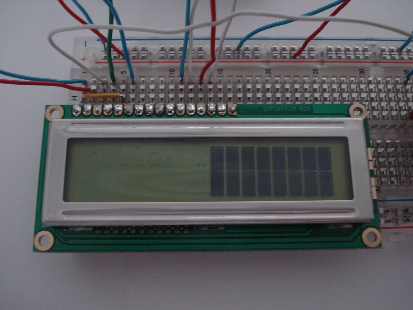 Problema con lcd 16x2 - Generale - Arduino Forum