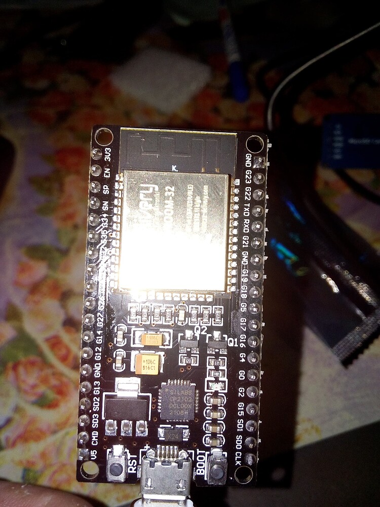 Esp32vroom32+ module sdcard - Français - Arduino Forum