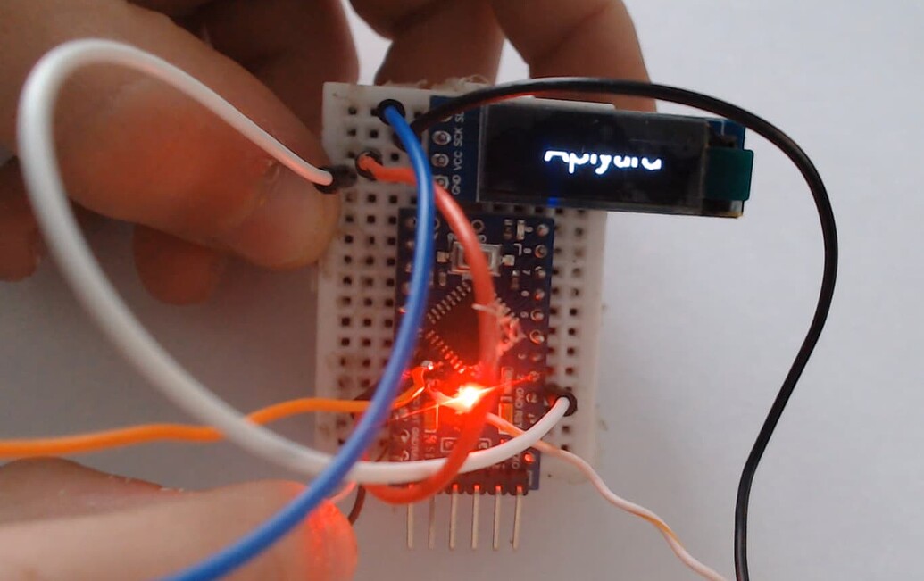 Half black screen and half normal screen - Displays - Arduino Forum