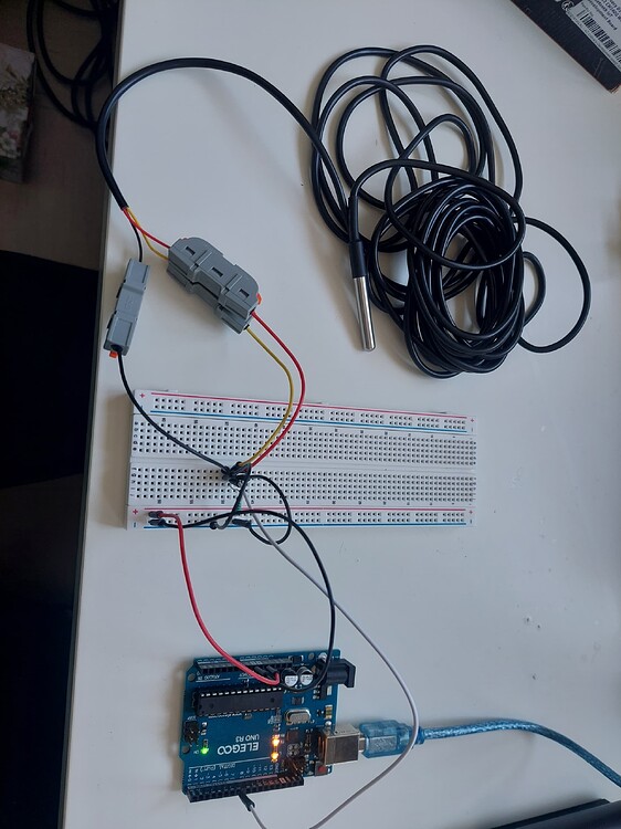 DS18B20 Temperature Sensor -127 Problem - General Electronics - Arduino ...