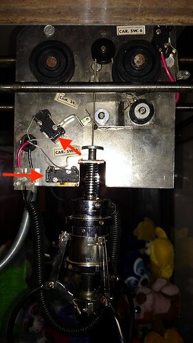 Controlling DC motors with Micro Switch for Arcade Claw Machine ...