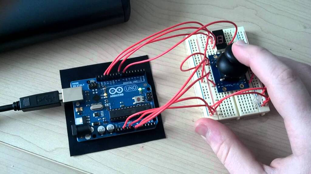 Joystick Absolute Quadrant Printed to 7-Segment LED Display - Sensors - Arduino Forum