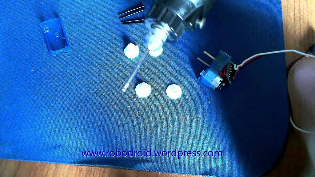 Problema servo - Generale - Arduino Forum