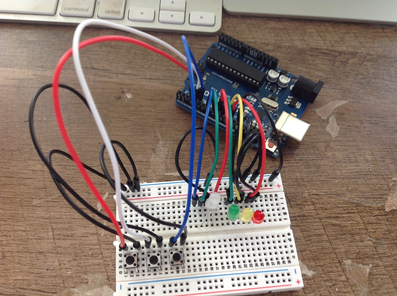 I don't understand why code isn't working properly - Programming - Arduino Forum