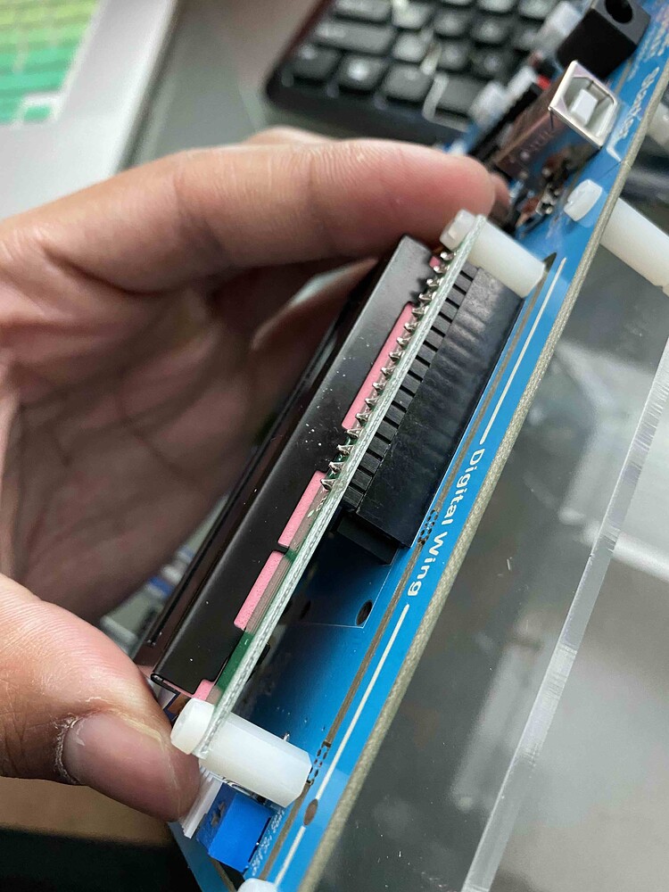 Coding Array Starter Kit: Is the display already connected? - Displays ...