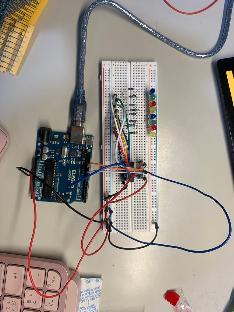 Issues "Lesson 11 Eight LED with 74HC595" - Programming - Arduino Forum