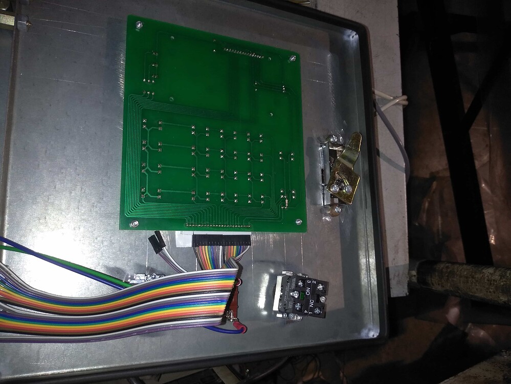 Arduino freezes and lcd get blank on load switching - General Guidance ...