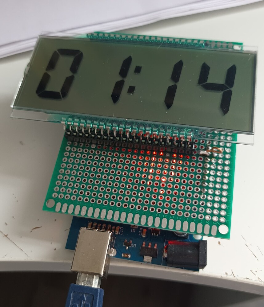 Demo of controlling a bare LCD with an Arduino (no driver, no library) - Showcase - Arduino Forum