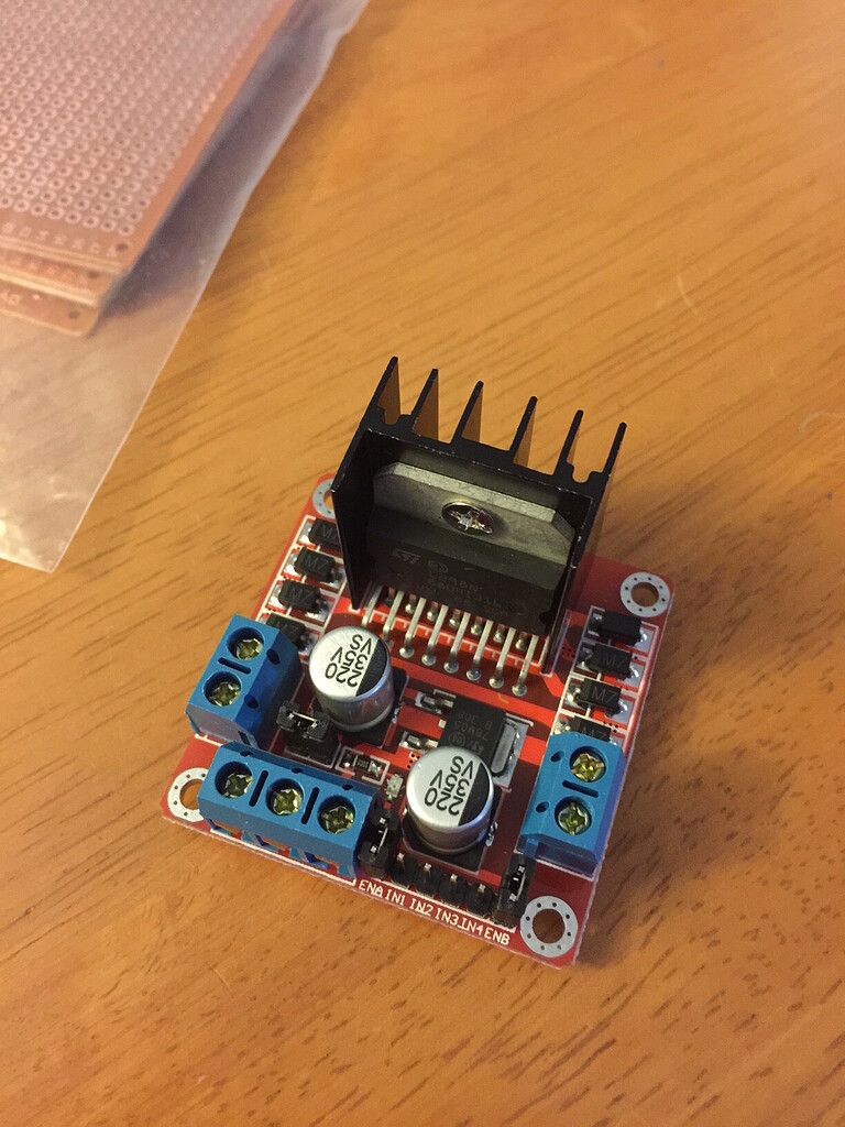 Identify motor shield? - Motors, Mechanics, Power and CNC - Arduino Forum