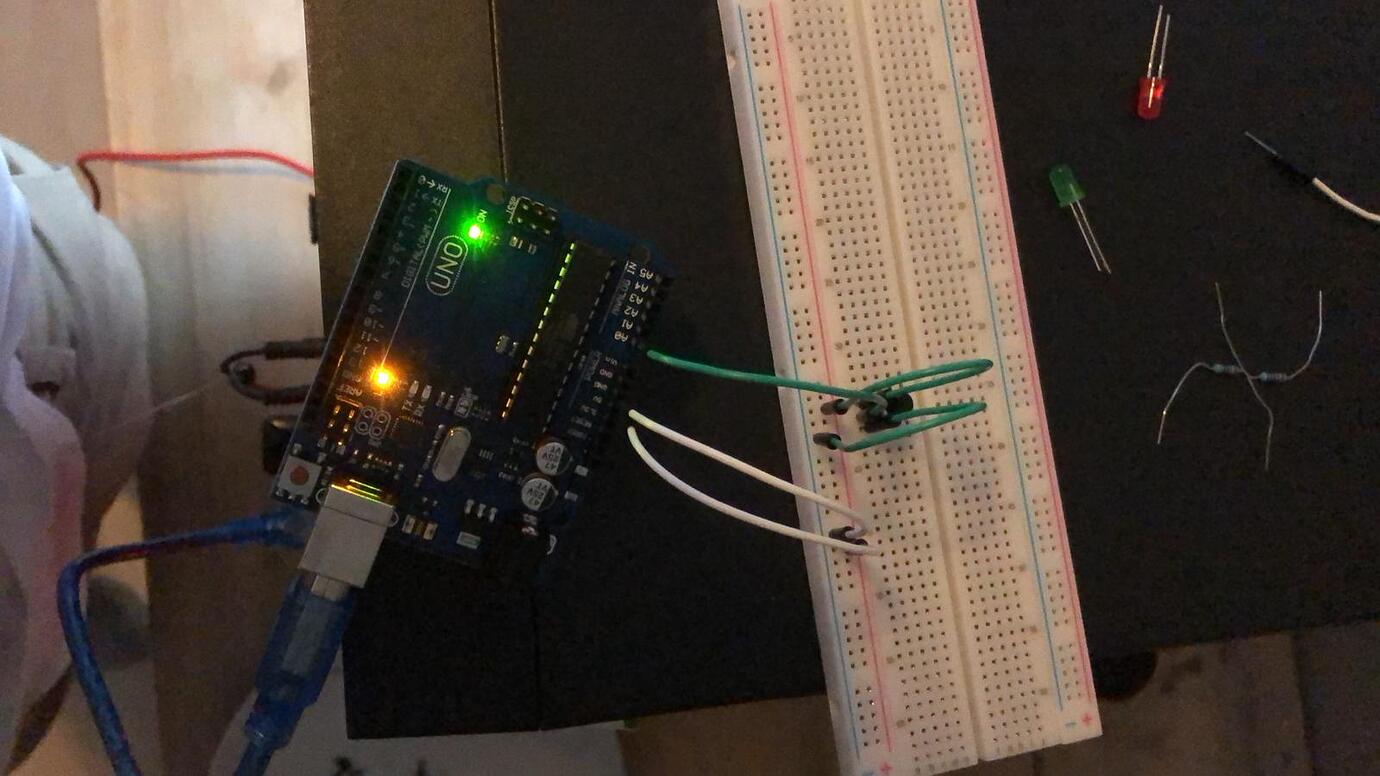 LM35 temperature giving weird output - Sensors - Arduino Forum