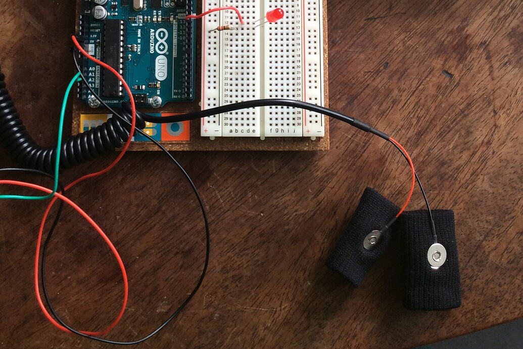 Galvanic Skin Response with the Arduino Uno - LEDs and Multiplexing ...
