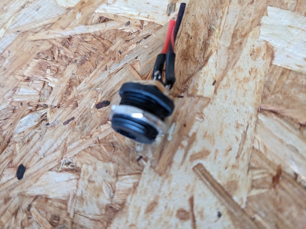 Dc jack sockets with outer closer - General Electronics - Arduino Forum