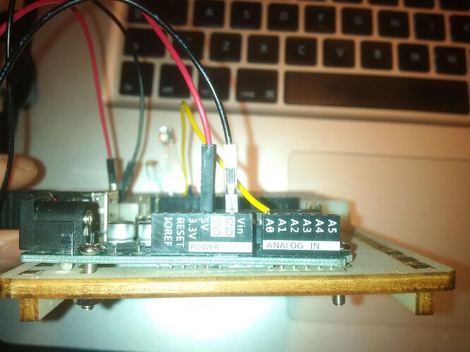 Strange behaviour in reading analog input - Programming - Arduino Forum