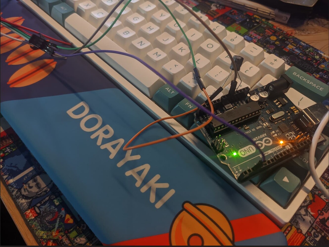 Can't control WS2812B LED strip with FastLED - LEDs and Multiplexing ...