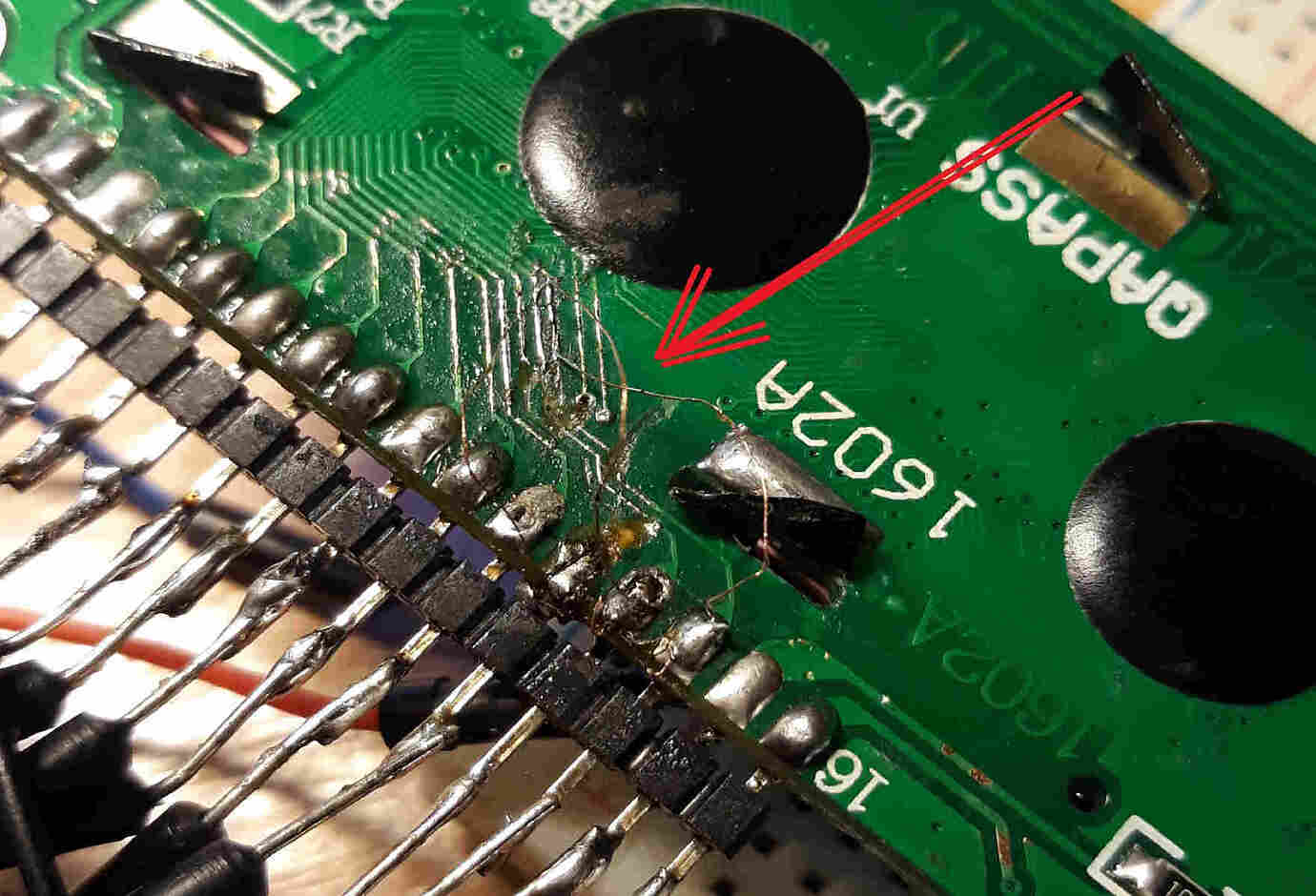 my old LCD 16x2, see only second line, strange characters - Displays - Arduino Forum