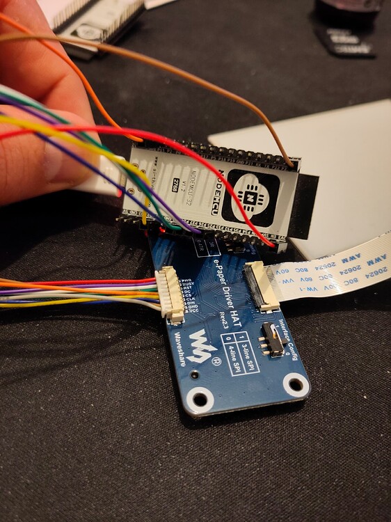 Problem ESP32 + Waveshare 7.5 V + Driver HAT Rev2.3 - Displays - Arduino Forum