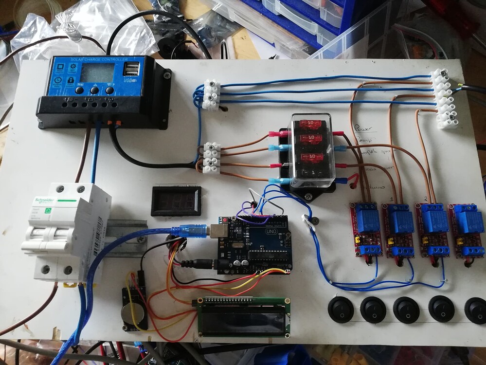 Relay isn't staying on - Sensors - Arduino Forum