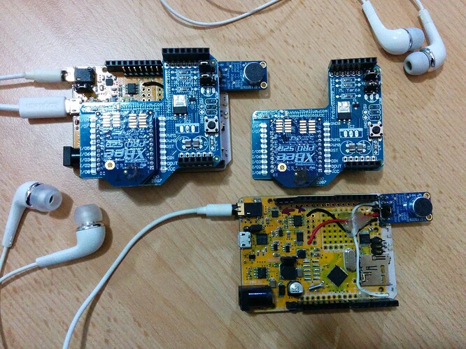 How to use a microphone with headphones. - Audio - Arduino Forum