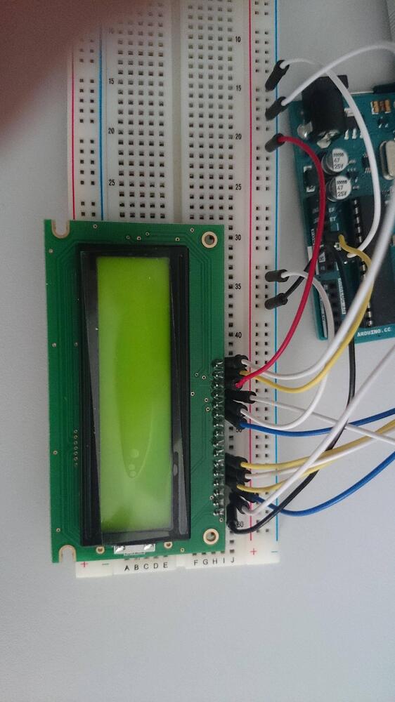 LCD dont showing Text - Displays - Arduino Forum