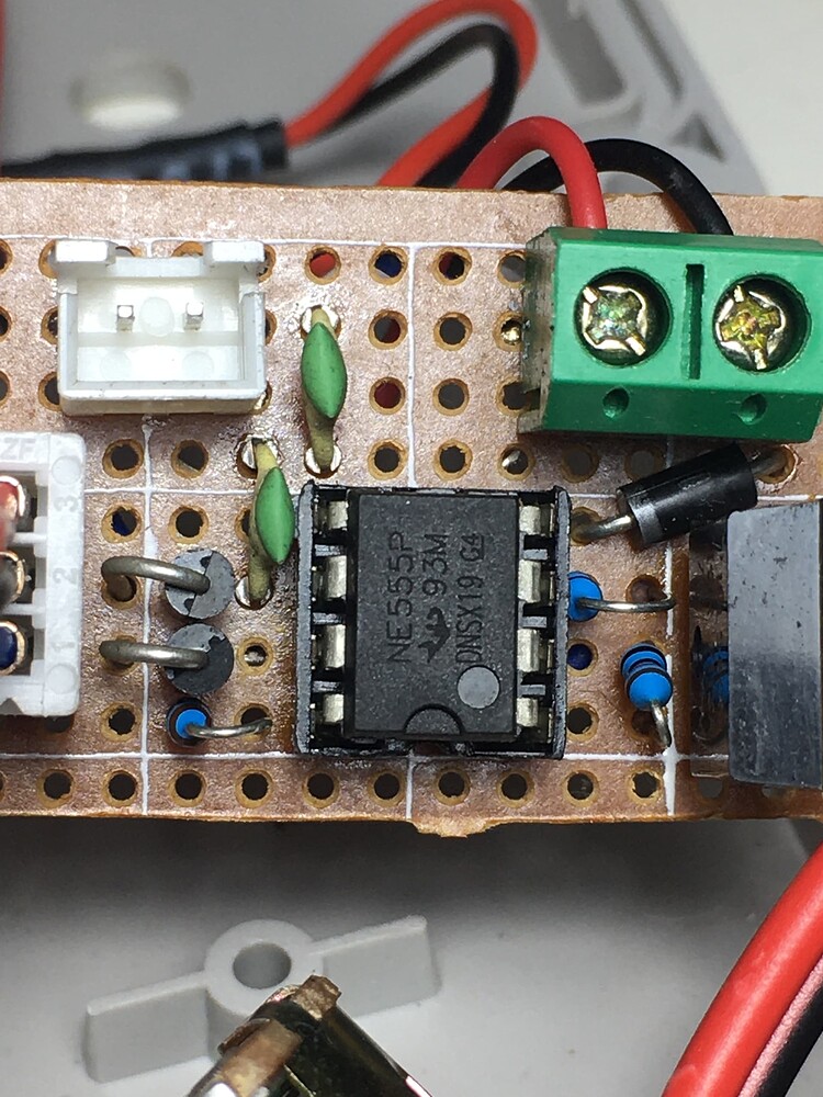 555 Timer getting extremly hot and PWM not working - General Electronics - Arduino Forum